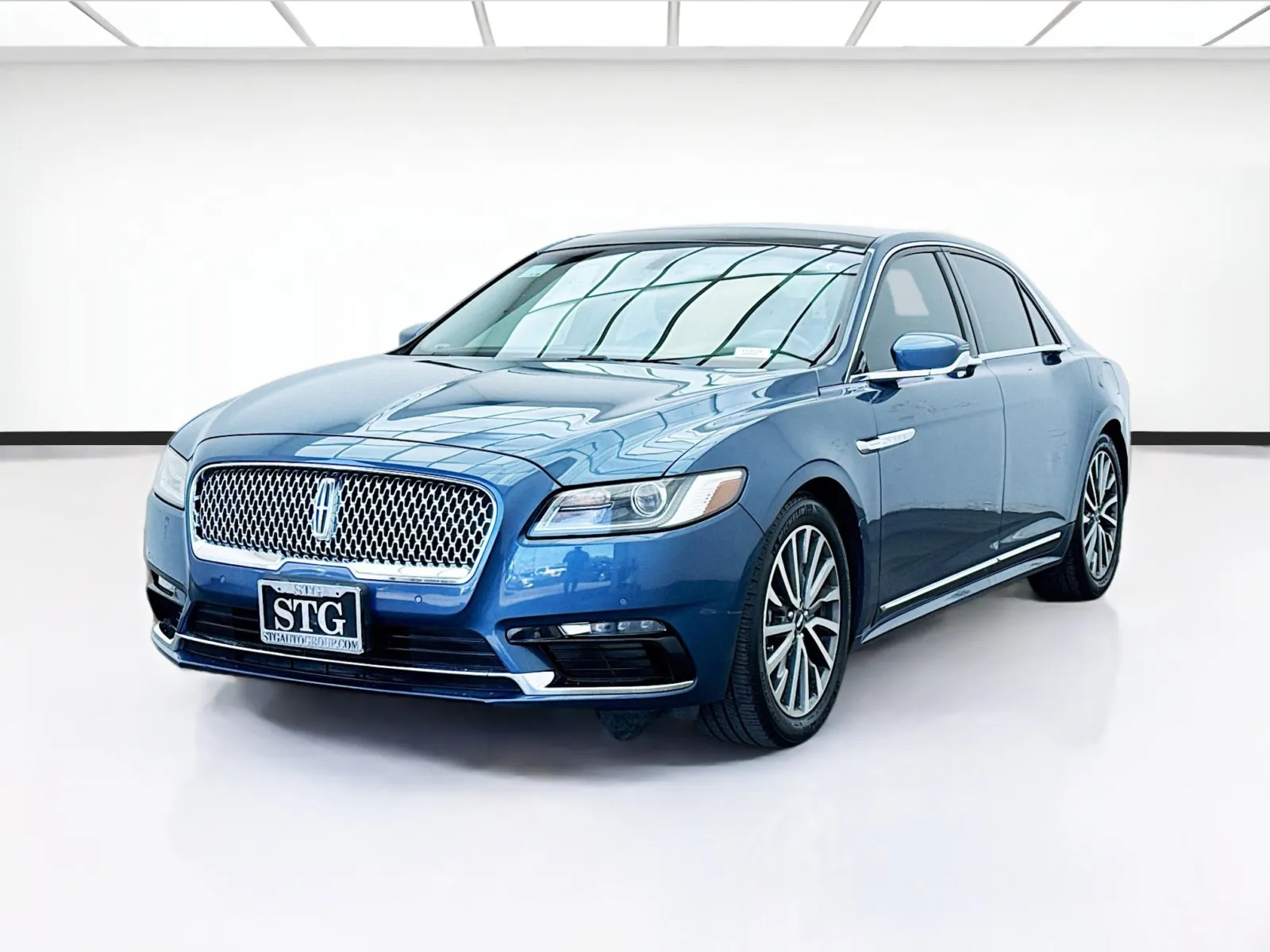 Used 2018 Lincoln Continental Select for sale in Bellflower, CA at STG ...