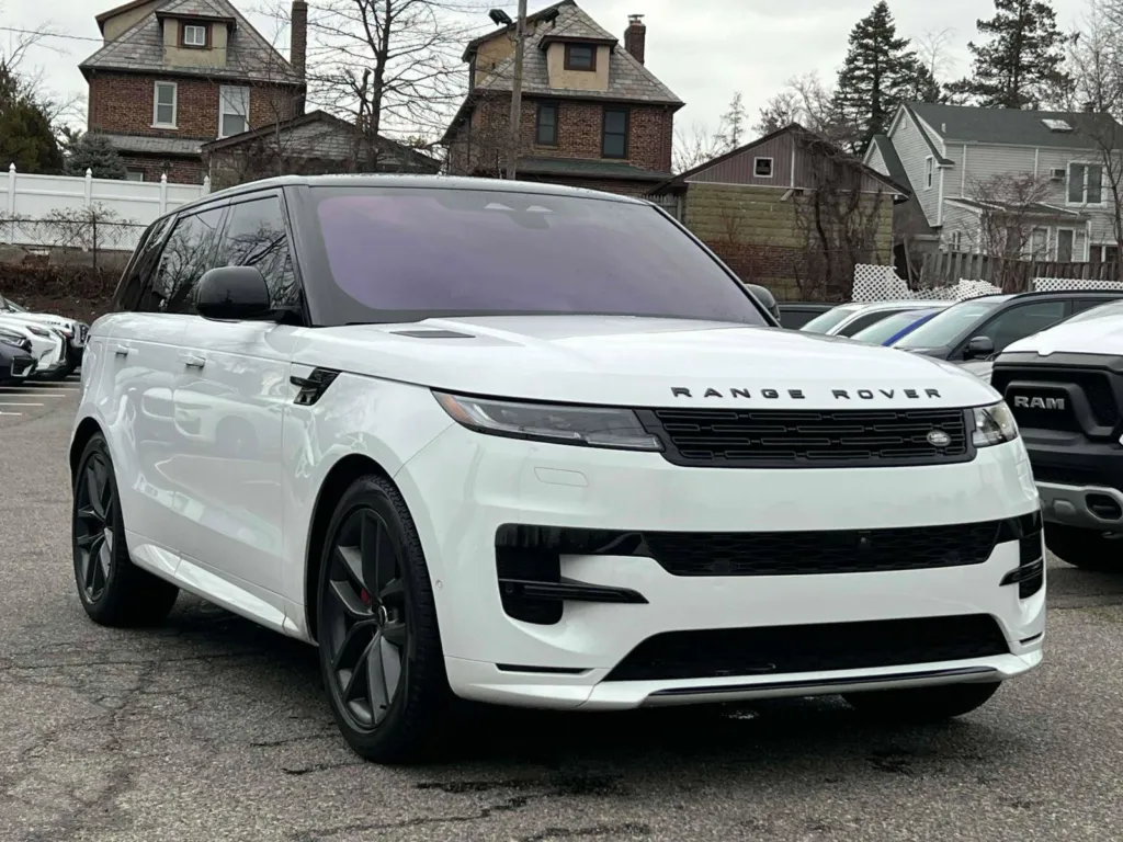 Used 2023 Land Rover Range Rover Sport SE Dynamic for sale in Great ...