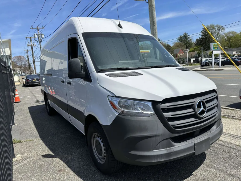 Used 2023 Mercedes-Benz Sprinter Cargo Van 2500 for sale in Great Neck ...