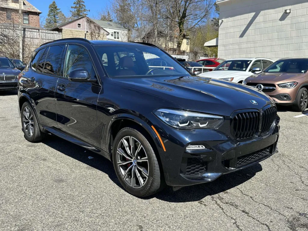 Used 2021 BMW X5 xDrive40i (M-Sport Pkg) for sale in Great Neck, NY at ...