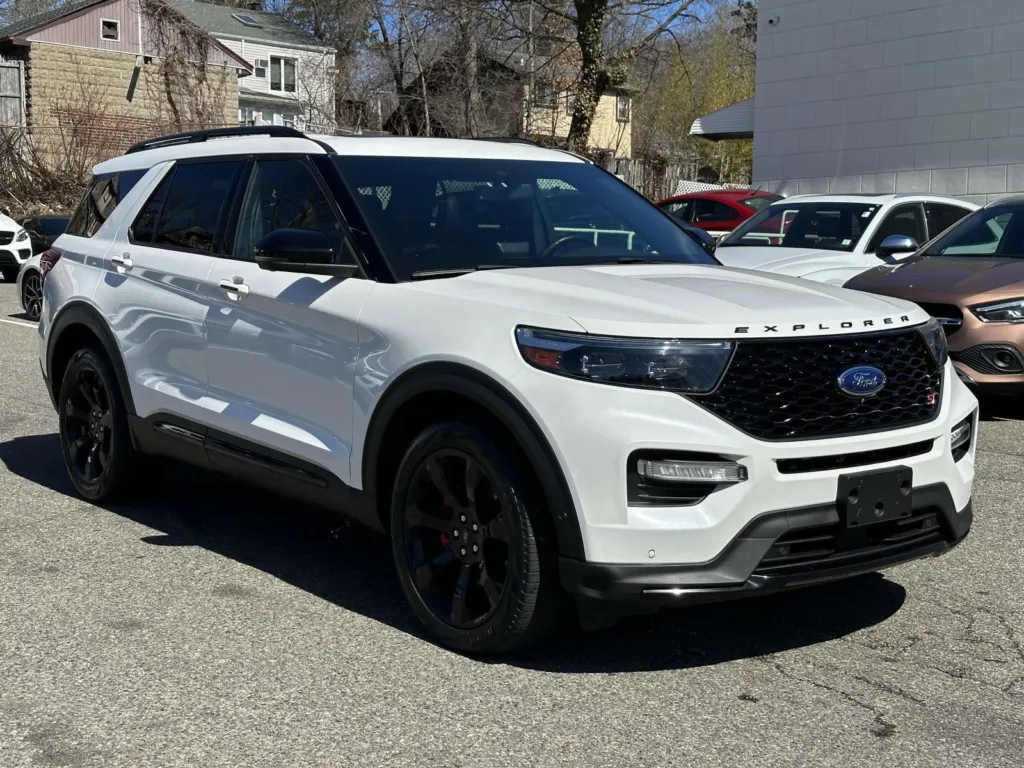 Used 2020 Ford Explorer ST for sale in Great Neck, NY at Certified ...