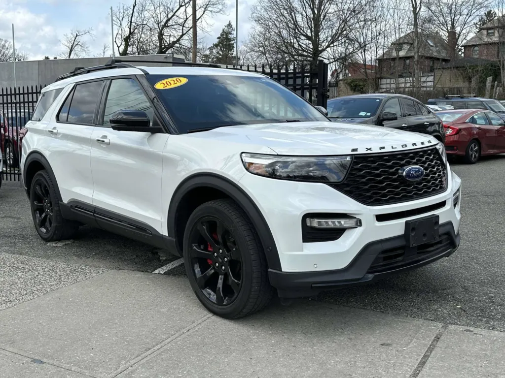 Used 2020 Ford Explorer ST for sale in Great Neck, NY at Certified ...