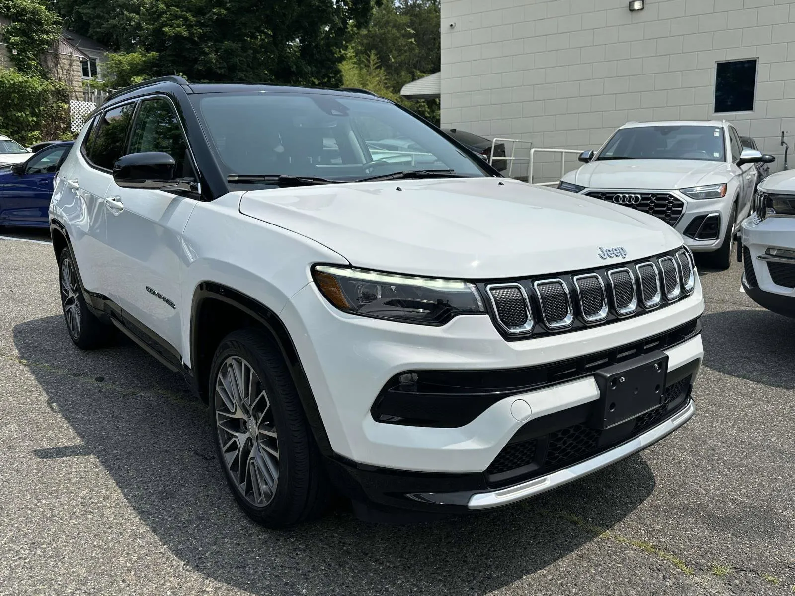 Used 2022 Jeep Compass Limited (Navi, Sunroof,Leather) for sale in ...