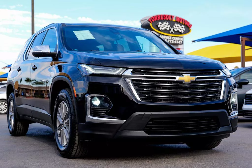 Used 2022 Chevrolet Traverse LT Sport Utility 4D for sale in El Paso ...
