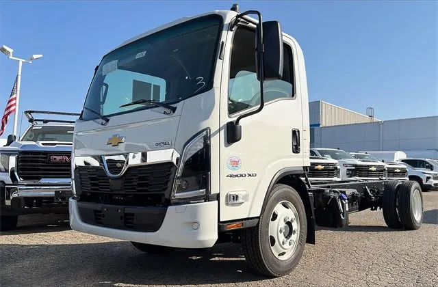 2025 Chevrolet Low Cab Forward 4500 XD Base for sale in Topeka, KS ...
