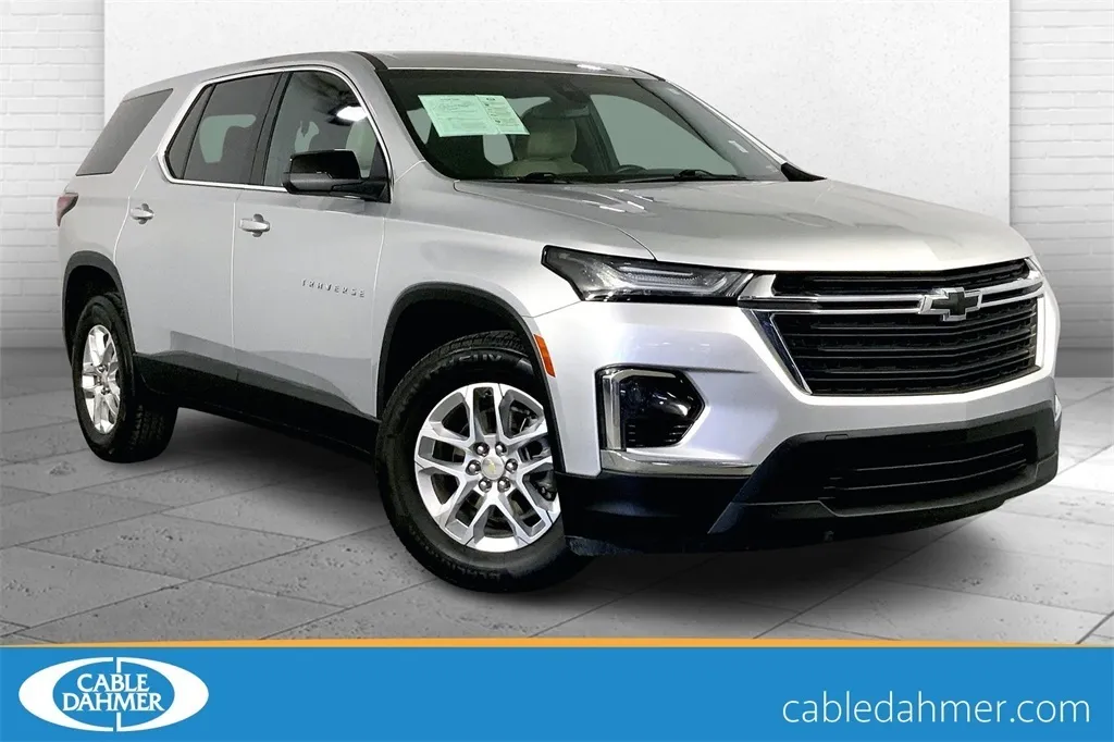 Used 2022 Chevrolet Traverse LS for sale in Lee's Summit, MO | VIN ...