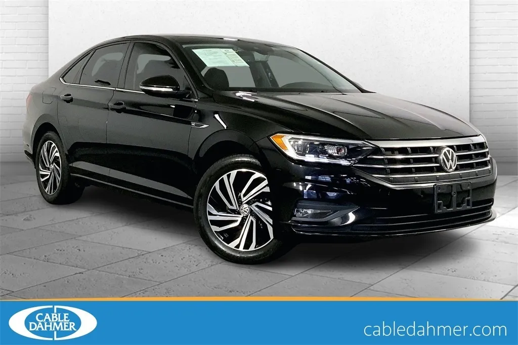 Used 2021 Volkswagen Jetta SEL Premium for sale in Lee's Summit, MO at ...