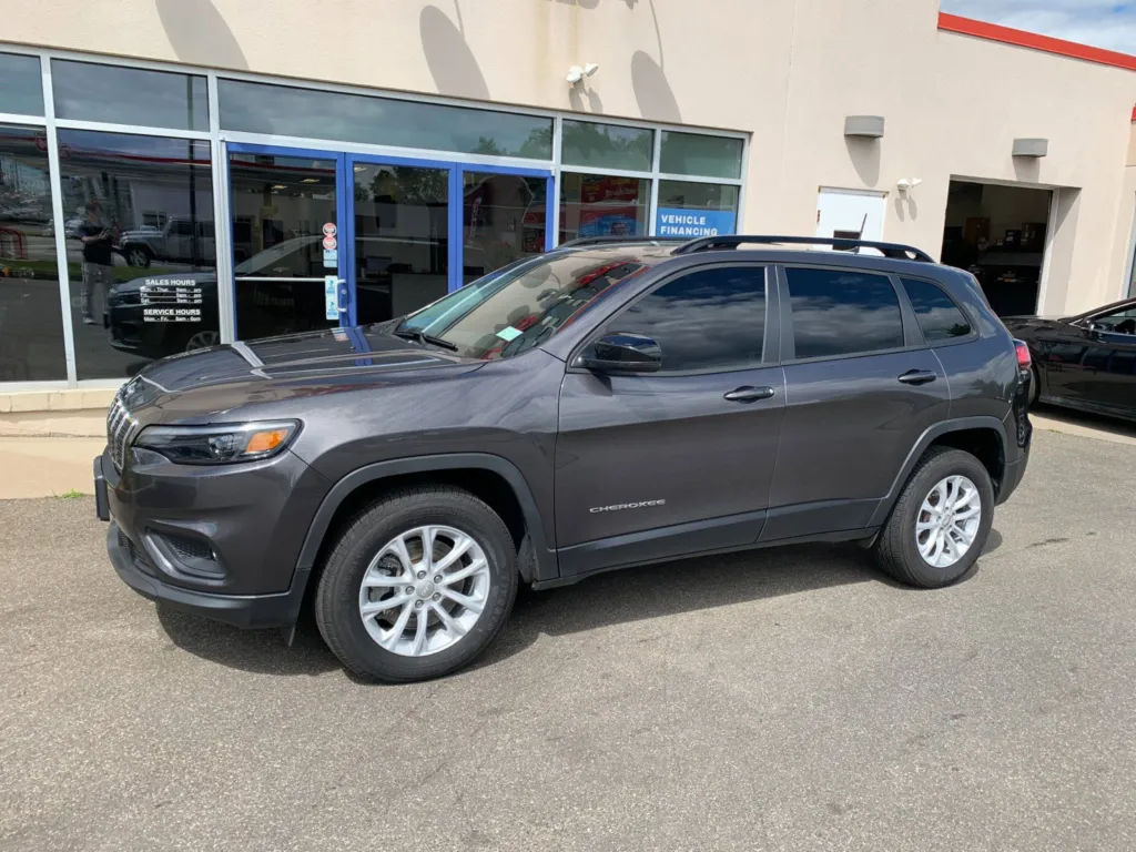 Used 2022 Jeep Cherokee Latitude Lux for sale in Meriden, CT at Star ...