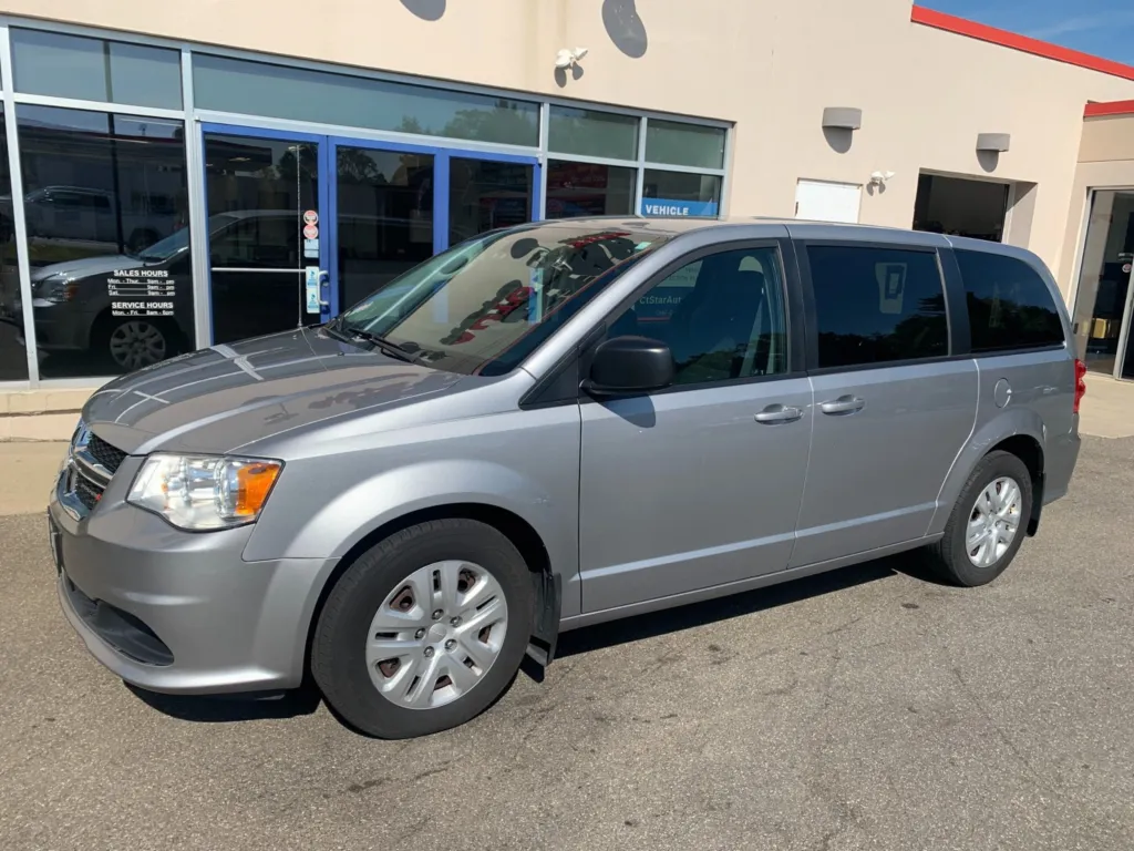 Used 2018 Dodge Grand Caravan SE for sale in Meriden, CT at Star Auto ...