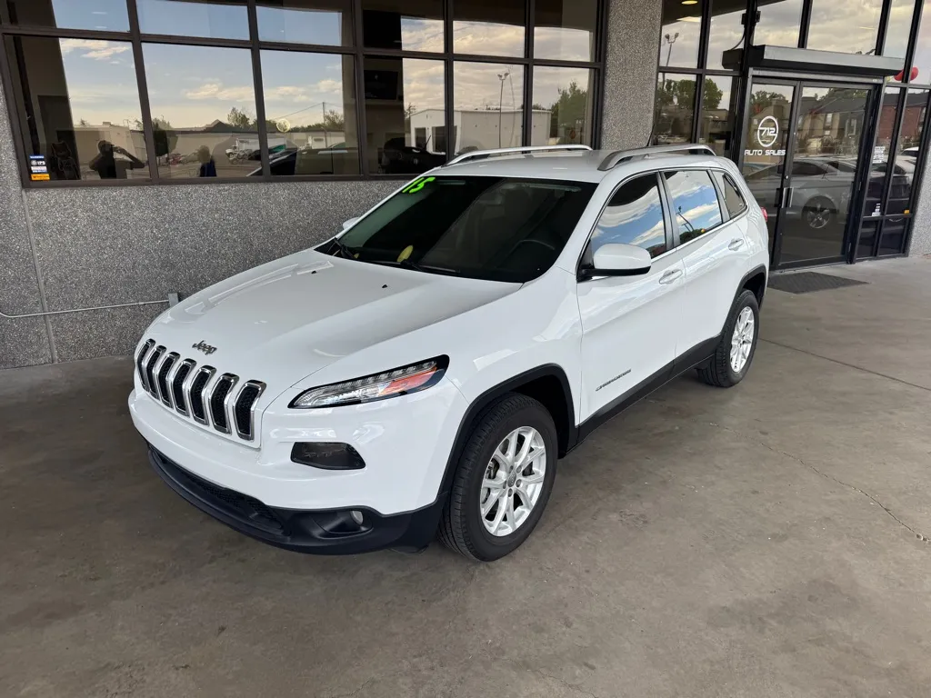 Used 2015 JEEP CHEROKEE LATITUDE for sale in Albuquerque, NM at 712 ...