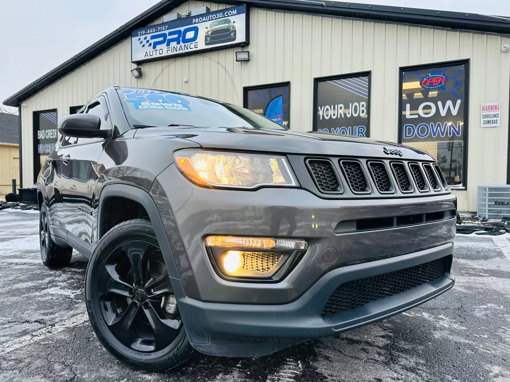 Used 2019 JEEP COMPASS ALTITUDE for sale in Crown Point, IN at Ride ...