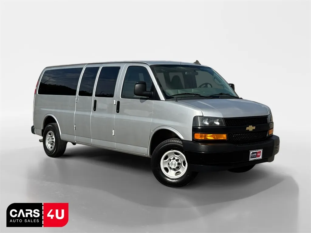 Used 2020 Chevrolet Express 3500 LS for sale in Knoxville, TN at Cars 4 ...