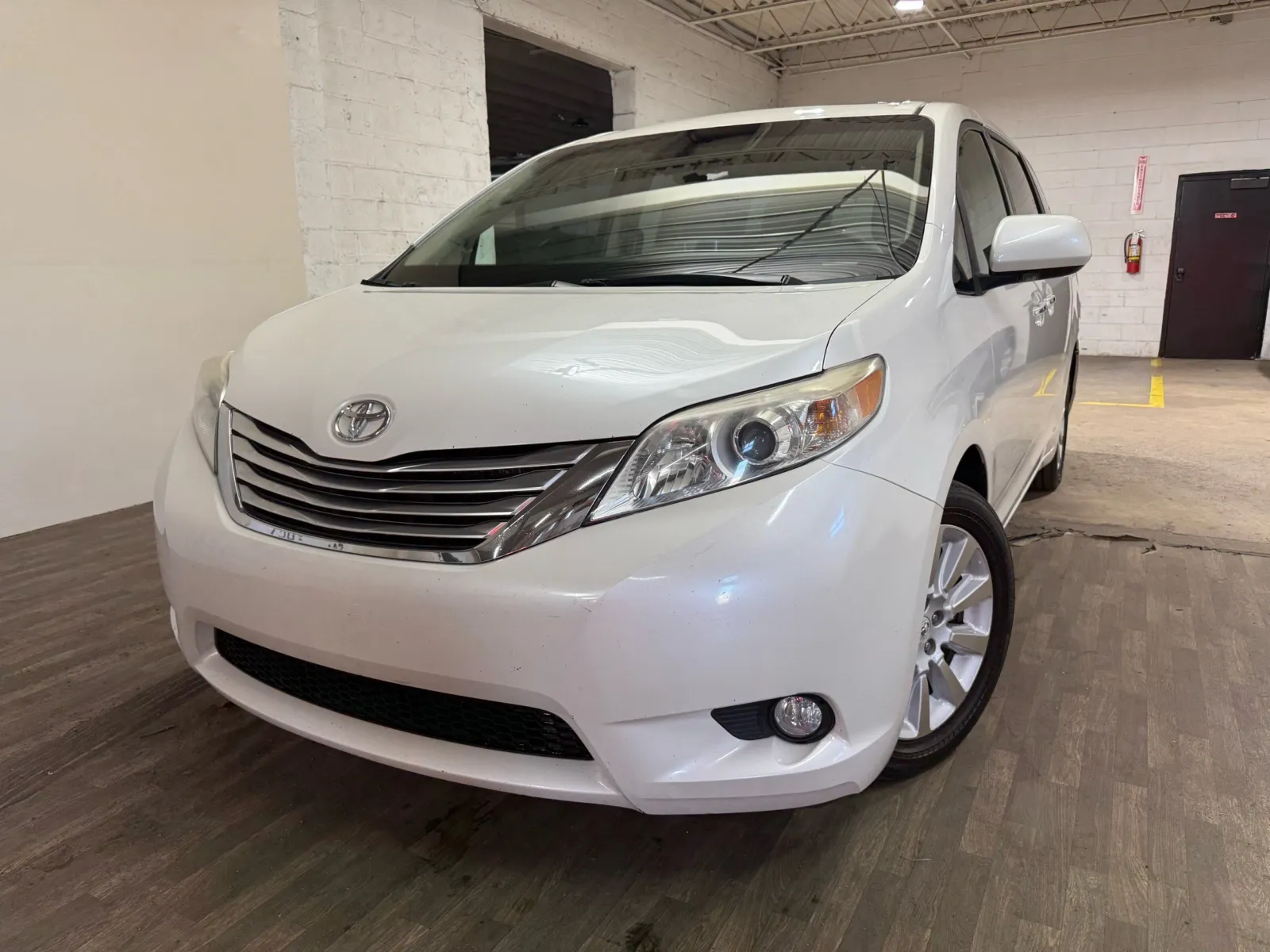 Used 2012 Toyota Sienna Limited 7-Passenger for sale in Carlstadt, NJ ...