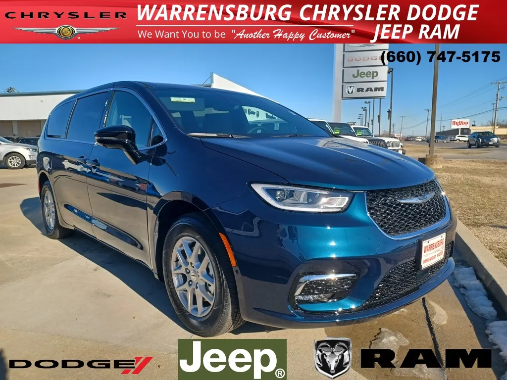 2025 Chrysler Pacifica for sale in Warrensburg, MO at California ...