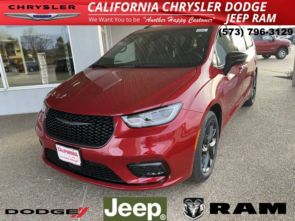 2026 Chrysler Pacifica Select for sale in California, MO at Warrensburg ...