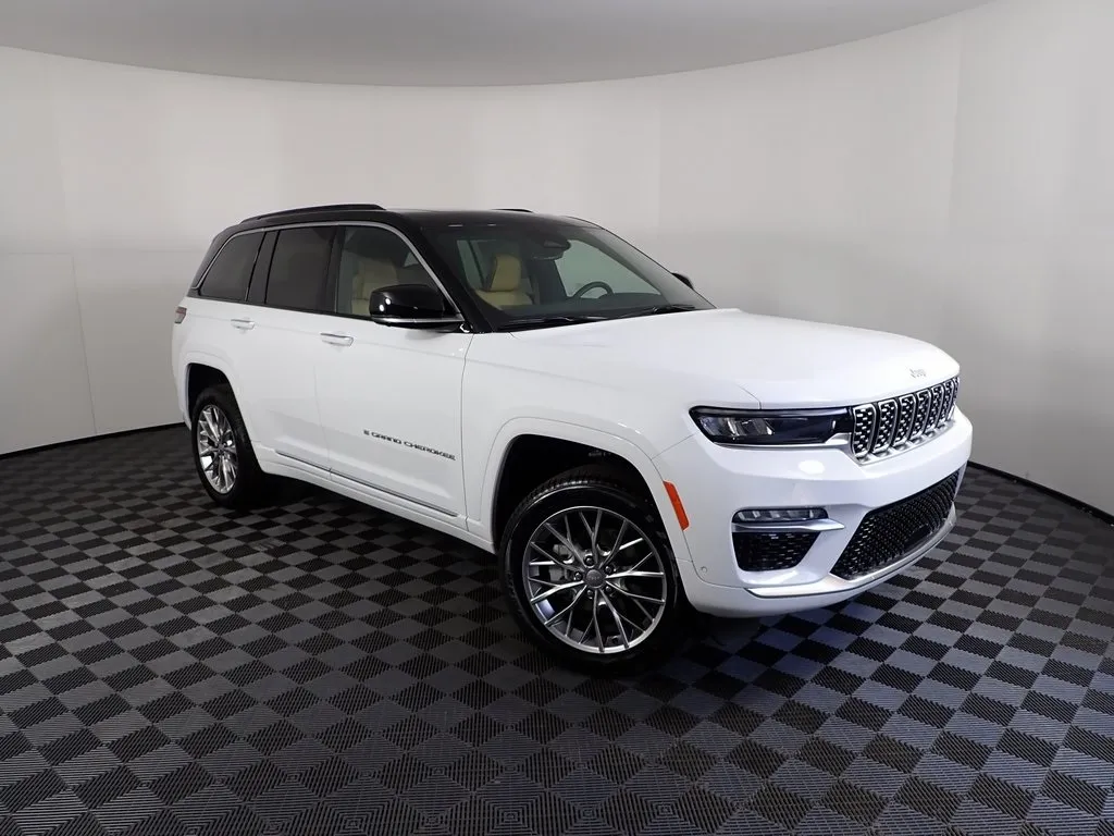 2025 Jeep Grand Cherokee Summit for sale in Rockbridge, OH at Don Wood ...