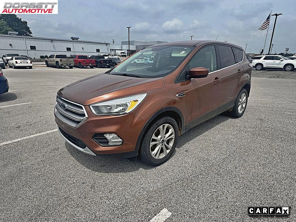 Used 2017 Ford Escape SE for sale in Terre Haute, IN at Dorsett ...