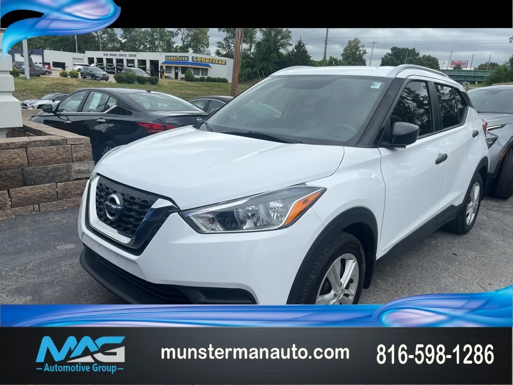 Used 2019 Nissan Kicks S for sale in Blue Springs, MO at Munsterman ...