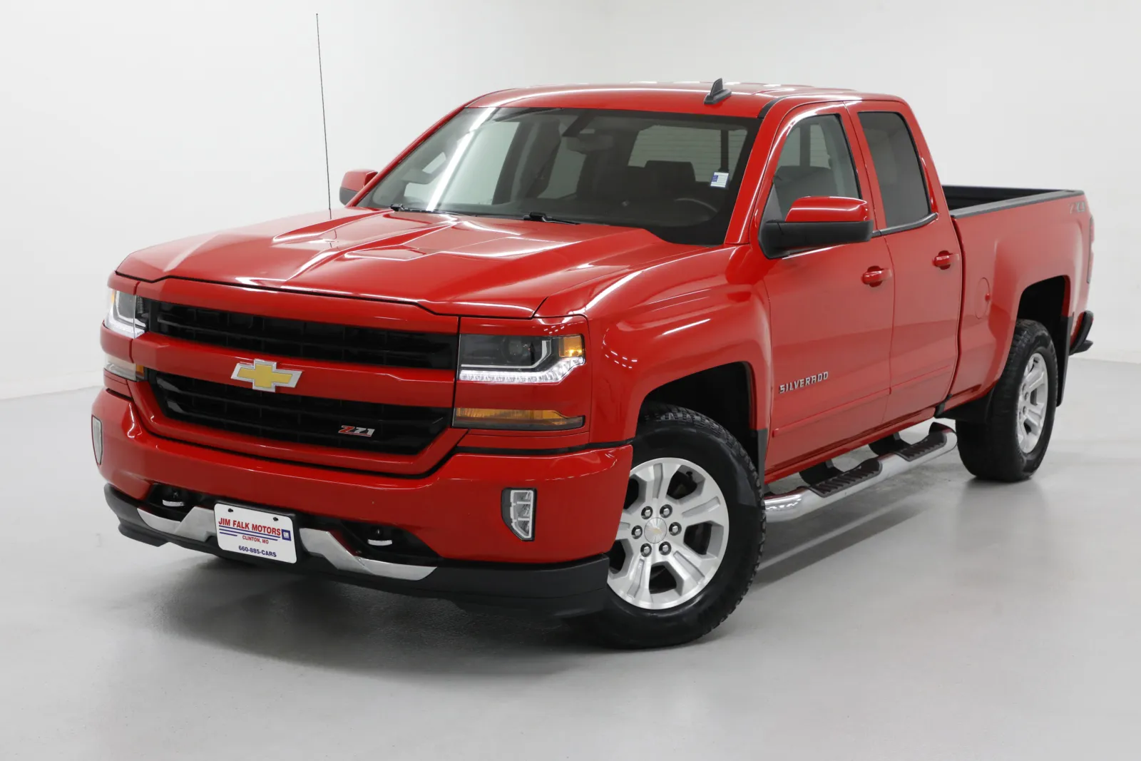 Used 2018 Chevrolet Silverado 1500 LT for sale in Clinton, MO at Jim ...