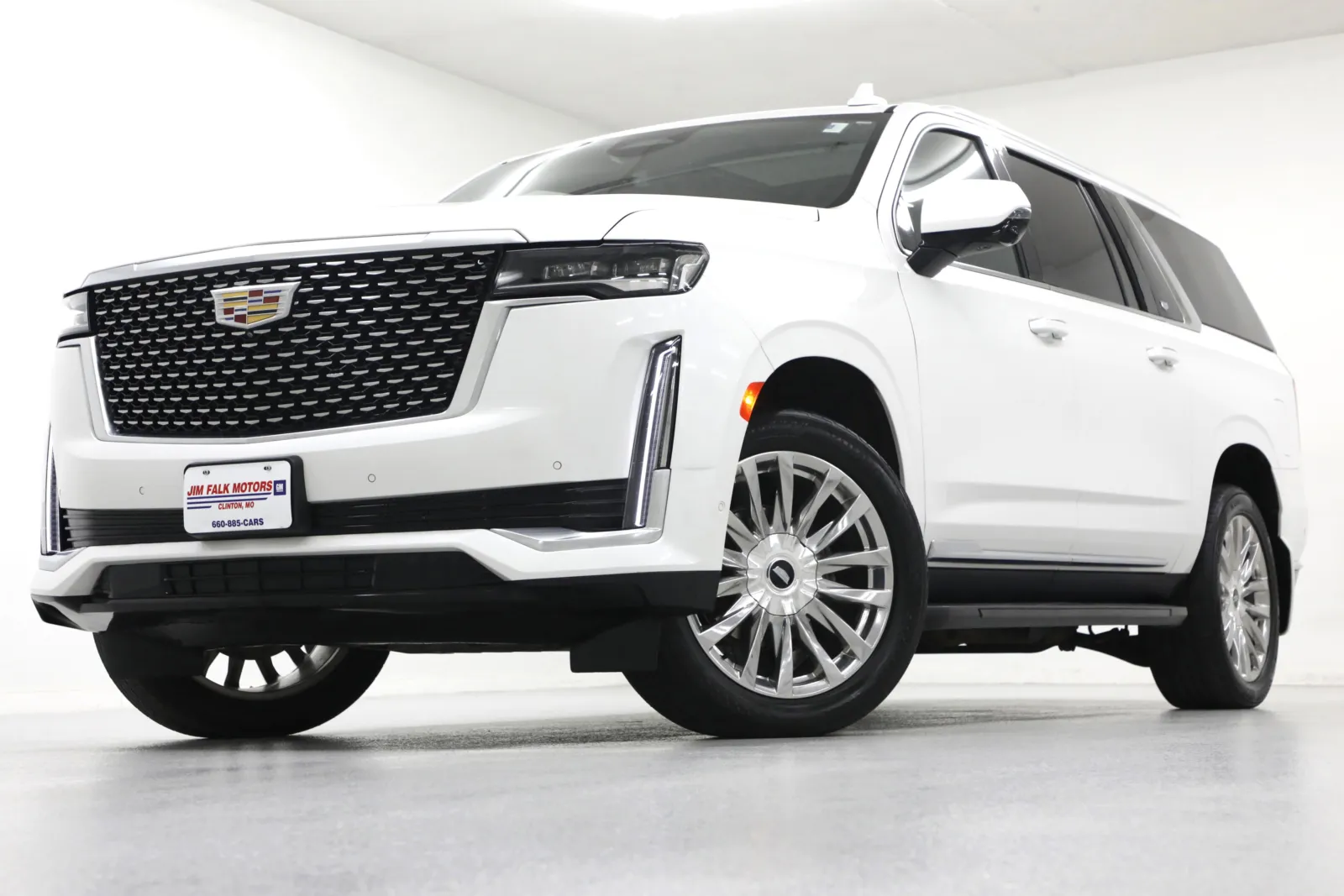 Used 2022 Cadillac Escalade ESV Premium Luxury for sale in Clinton, MO ...