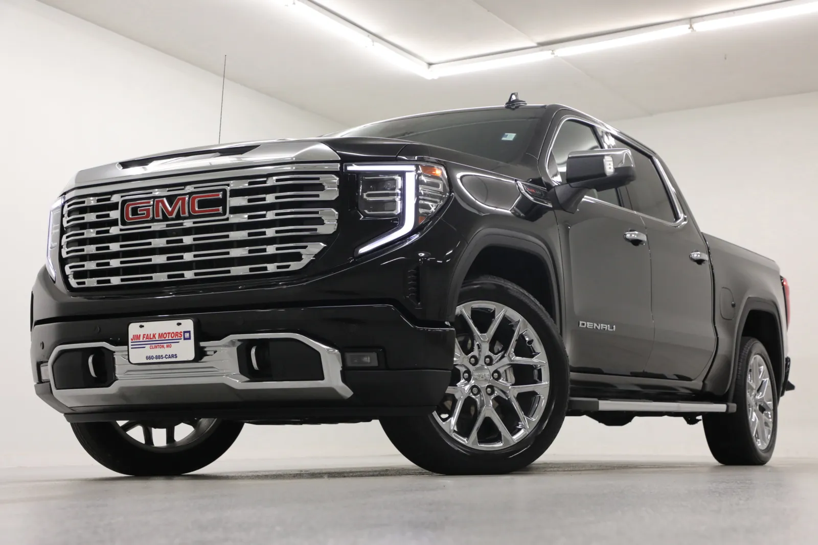 Used 2023 GMC Sierra 1500 Denali for sale in Clinton, MO at Jim Falk ...