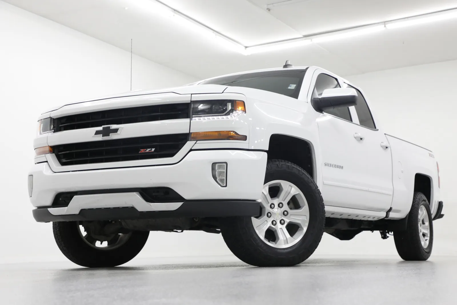 Used 2017 Chevrolet Silverado 1500 LT for sale in Clinton, MO at Jim ...