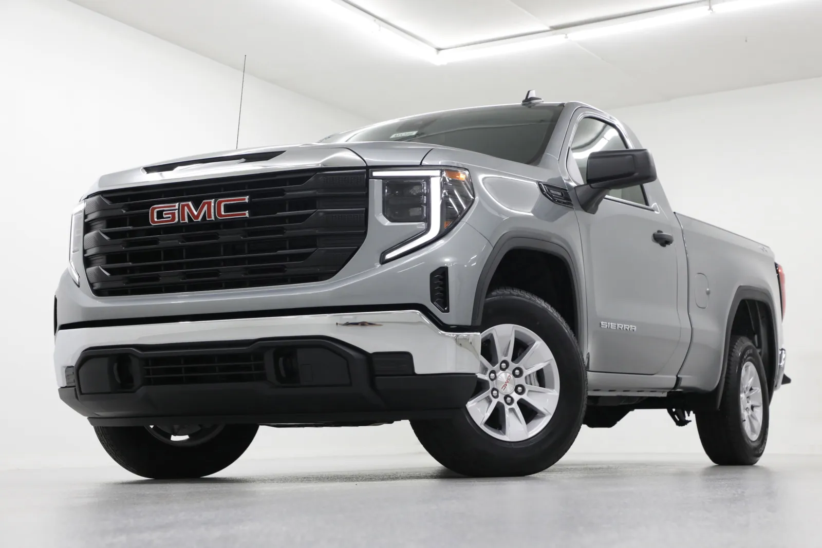 2025 GMC Sierra 1500 Pro for sale in Clinton, MO at Jim Falk Motors ...