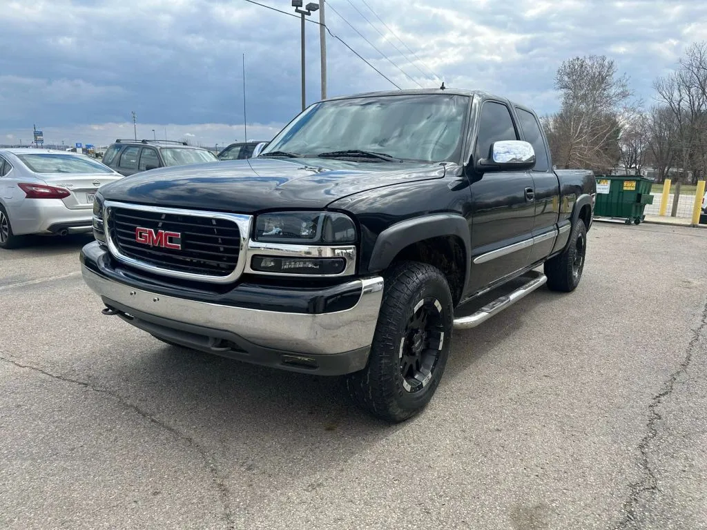 Used 2002 GMC Sierra 1500 Extended Cab Short Bed for sale in Lancaster ...